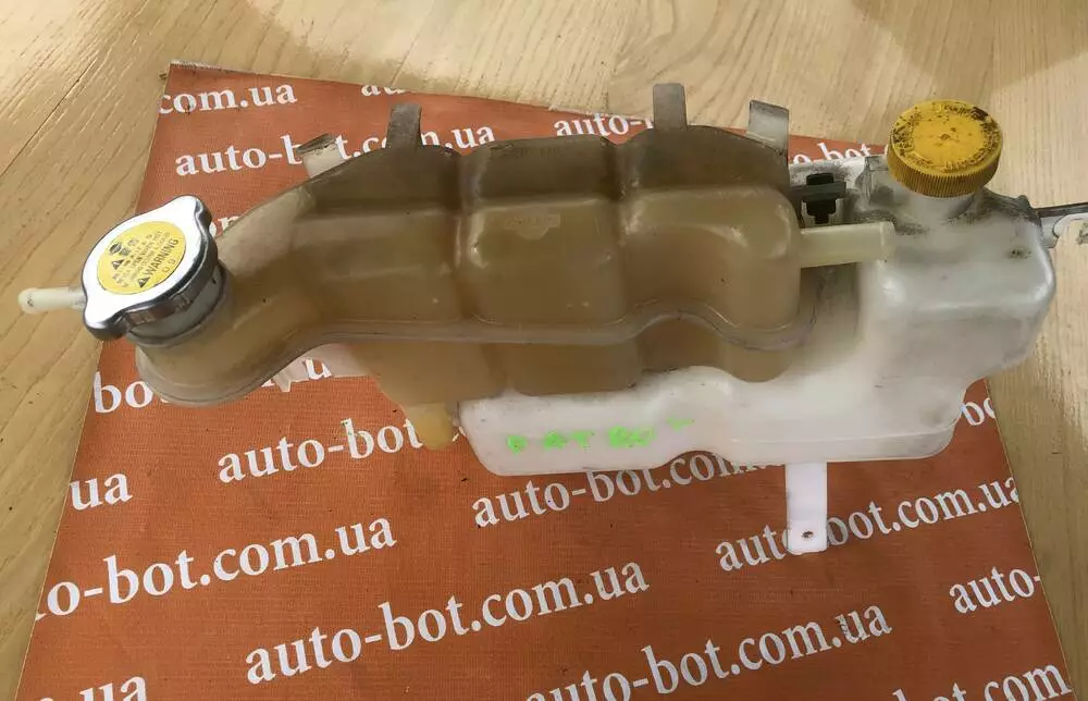 розширювальний бачок Nissan Patrol Y61 - buy on Agrobiz, price4800 грн ...